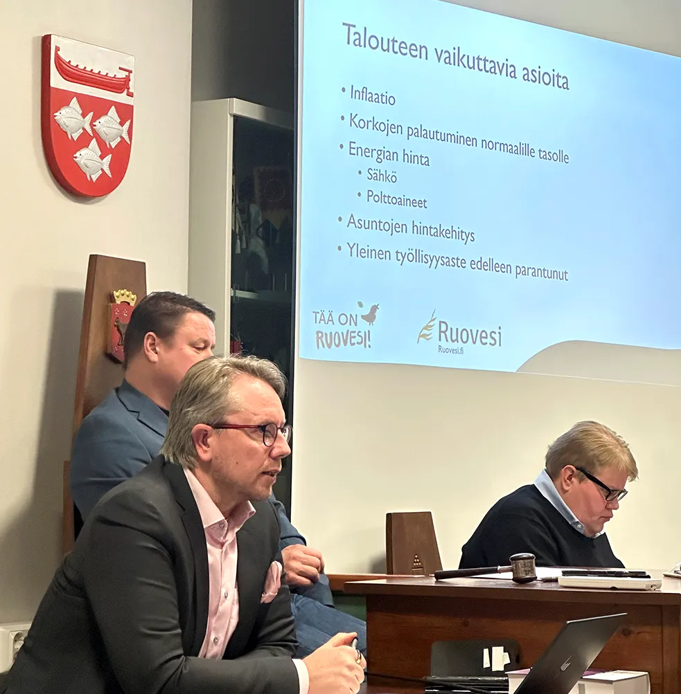 Kunnan ensi vuoden taloudenpidossa tavoitellaan realismia - Ruovesi