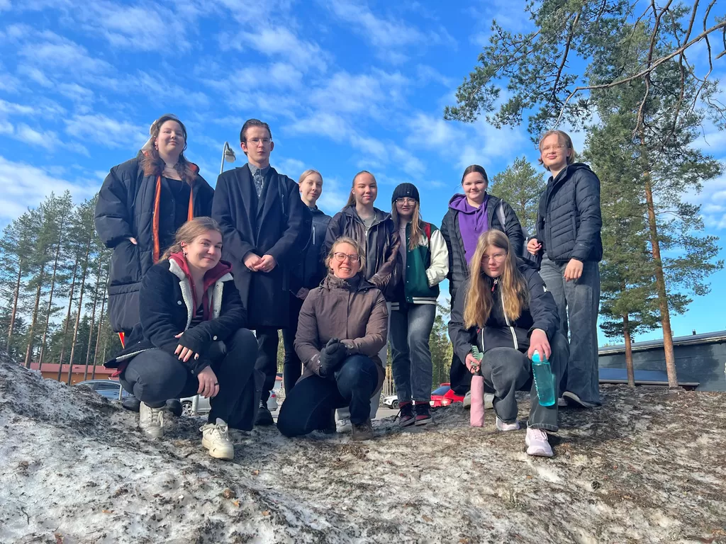 Valtakunnalliset suhdeverkostot vesille: Ruoveden lukio mukana Sitra ...