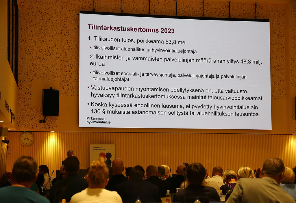 Pirhan aluevaltuusto hyväksyi raskaasti tappiollisen viime vuoden ...